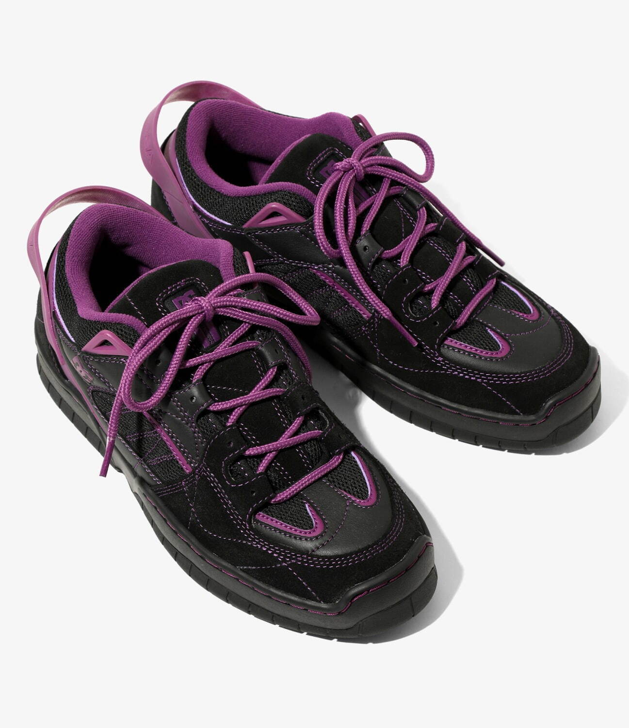 ニードルズ×DC SHOESのコラボスニーカーやセットアップ ニードルズ×DC SHOESのコラボスニーカーやセットアップ