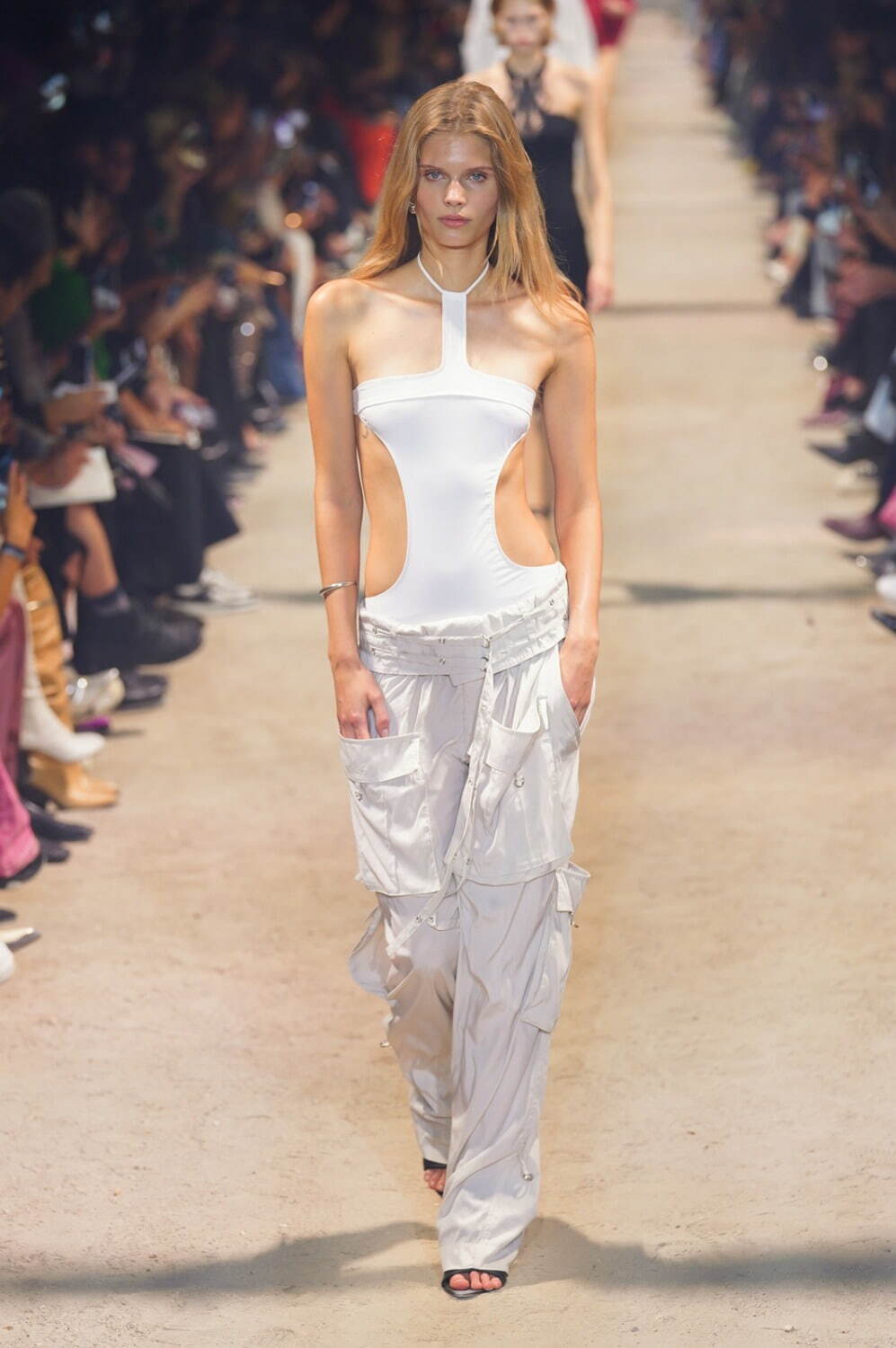 イザベル マラン(ISABEL MARANT) 2024年春夏ウィメンズ&メンズ イザベル マラン(ISABEL MARANT) 2024年春夏ウィメンズ&メンズ