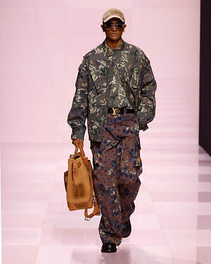 w300_LouisVuitton_25- w300_LouisVuitton_25-