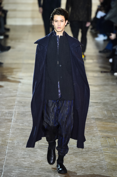 イッセイ ミヤケ メン(ISSEY MIYAKE MEN) 2017-18年秋冬メンズ イッセイ ミヤケ メン(ISSEY MIYAKE MEN) 2017-18年秋冬メンズ