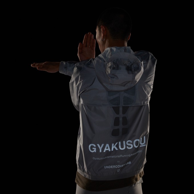 ナイキ×アンダーカバー高橋盾「GYAKUSOU」新作ランニング ナイキ×アンダーカバー高橋盾「GYAKUSOU」新作ランニング