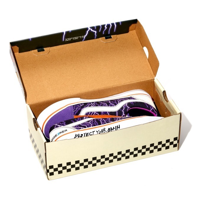 VANS×LA発「マインドシーカー」コラボスニーカー、サンダー(雷 VANS×LA発「マインドシーカー」コラボスニーカー、サンダー(雷