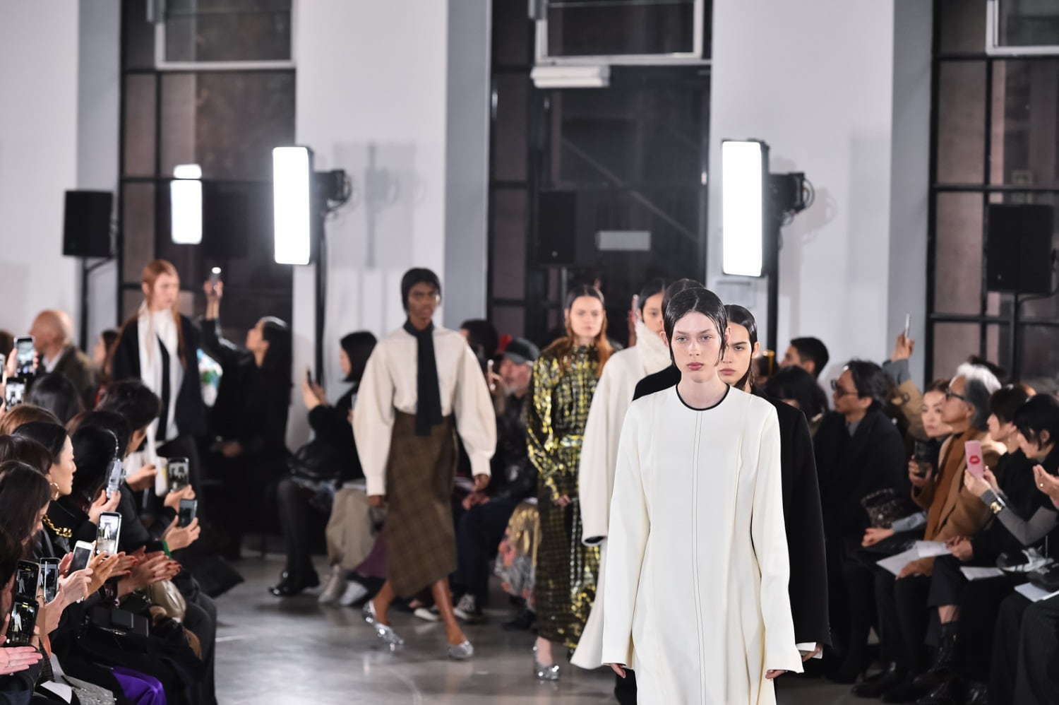 シクラス(CYCLAS) 2019-20年秋冬ウィメンズコレクション シクラス(CYCLAS) 2019-20年秋冬ウィメンズコレクション