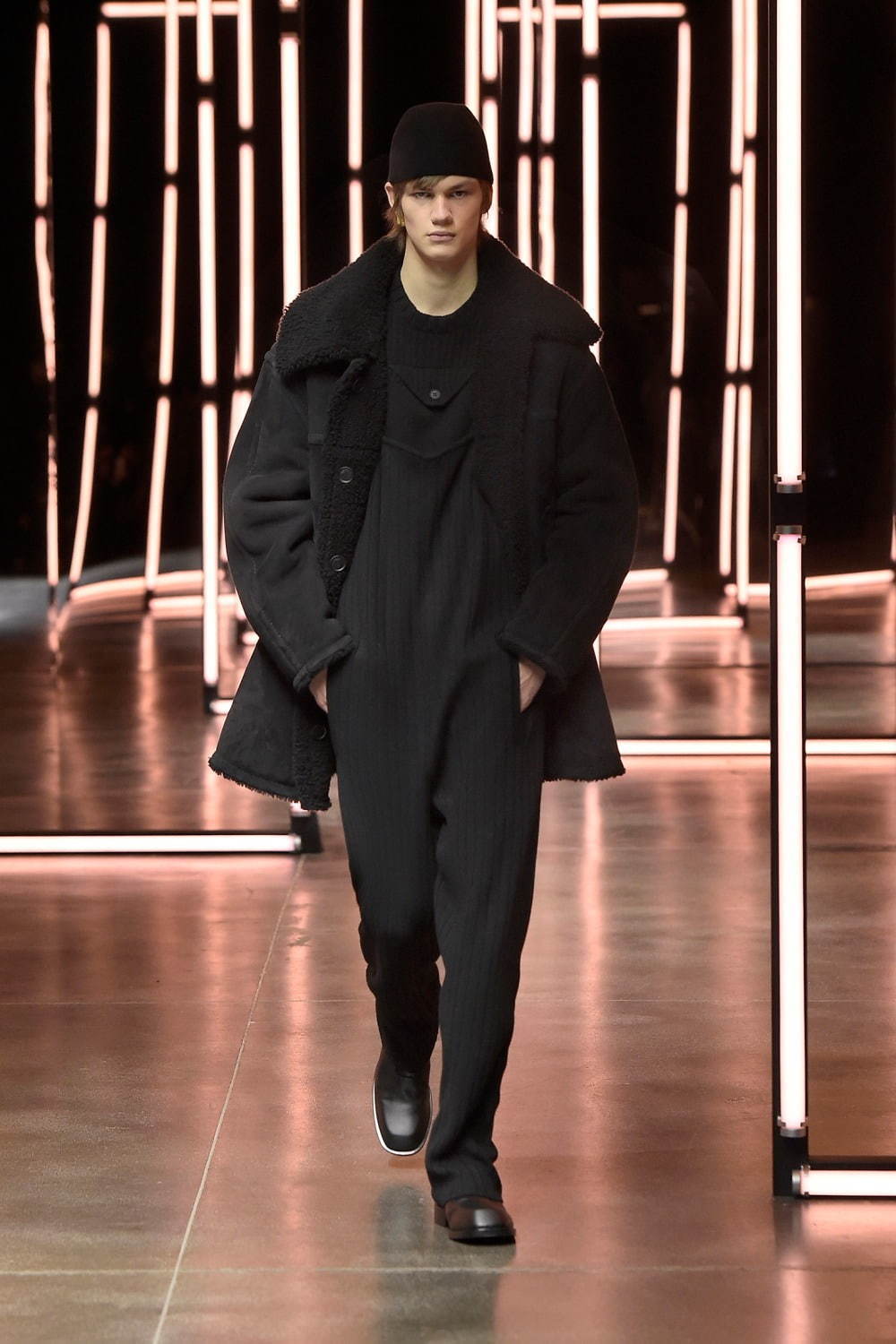 フェンディ(FENDI) 2021-22年秋冬メンズコレクション フェンディ(FENDI) 2021-22年秋冬メンズコレクション